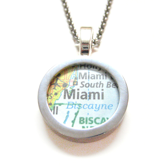 Kiola Designs | Jewelry | Miami Florida Map Pendant Unisex Necklace ...